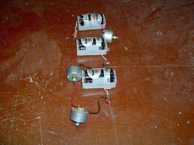 Mali step motor - 3 komada