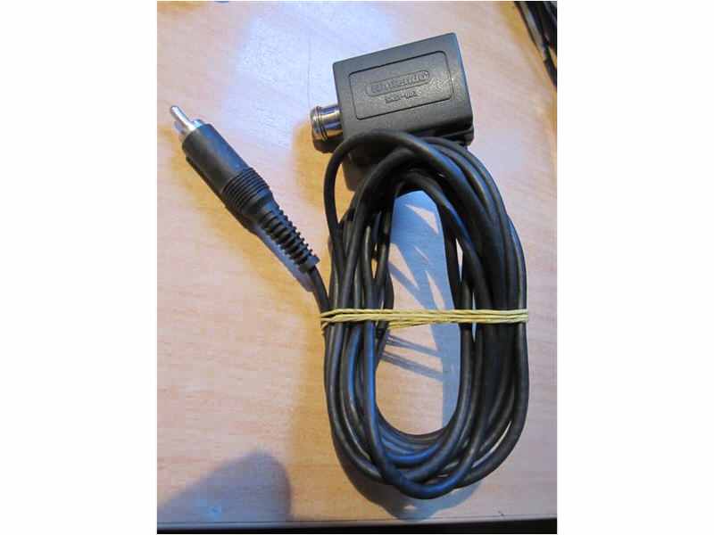Nintendo SNSP-003 - RF antenski kabl za SNES