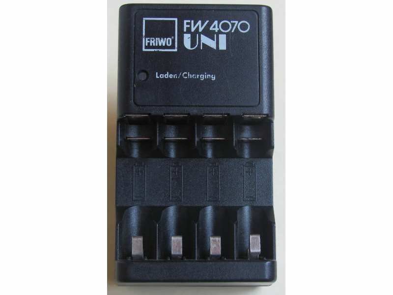 Punjač NI-CD baterija FRIWO FW4070