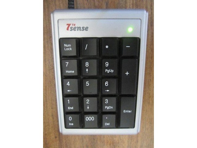 7th Sense - numerička tastatura sa 2 USB priključka