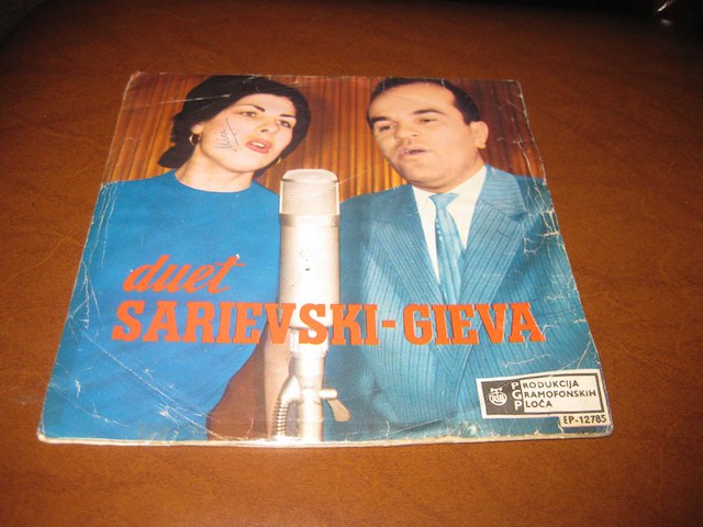 Duet Sarievski - Gieva - Snošte Si Mamo Mori Otidov