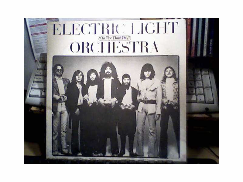 Electric Light Orchestra - On The Third Day