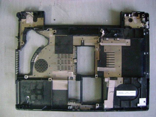 Donji deo kucista za Toshiba Satellite M40