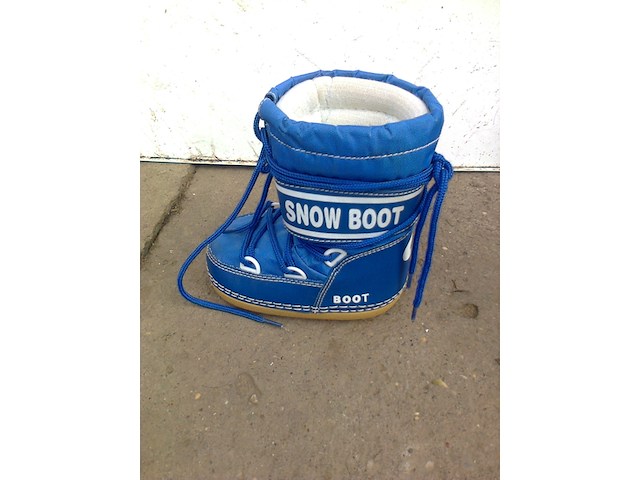 EXTRA,KAO NOVE @SNOW BOOT# VELICINA 23-25