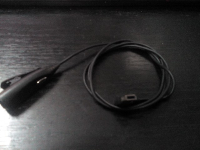 Kabl adapter slušalica sa držačem