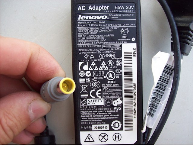 Lenovo adapter(napajanje)  20 v - 3.25A (65W)