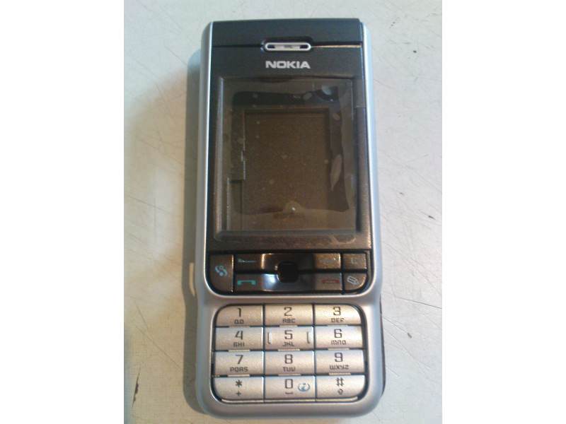 nokia  3230 nova maska sa tastaturom sa slika