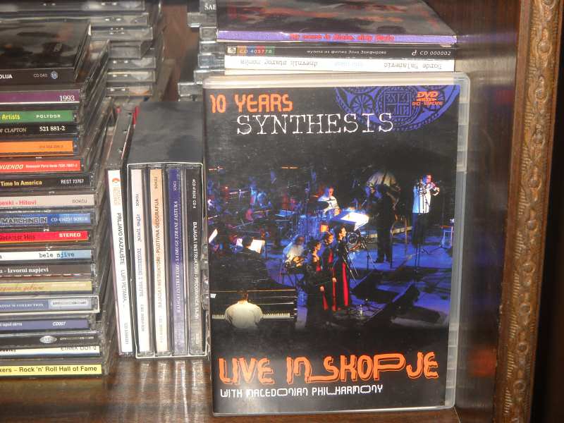 SYNTHESIS-LIVE IN SKOPJE  (DVD)