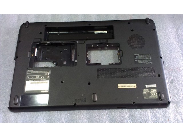 DONJA PLASTIKA KUCISTA ZA TOSHIBA SATELLITE L550