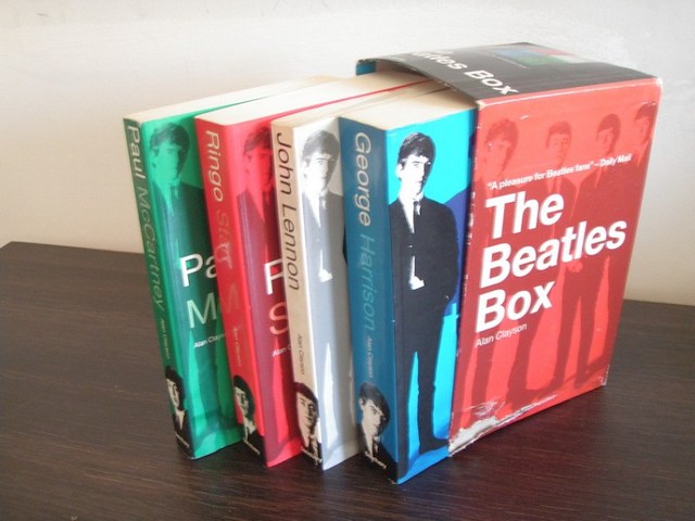 The Beatles Box - Alan Clayson