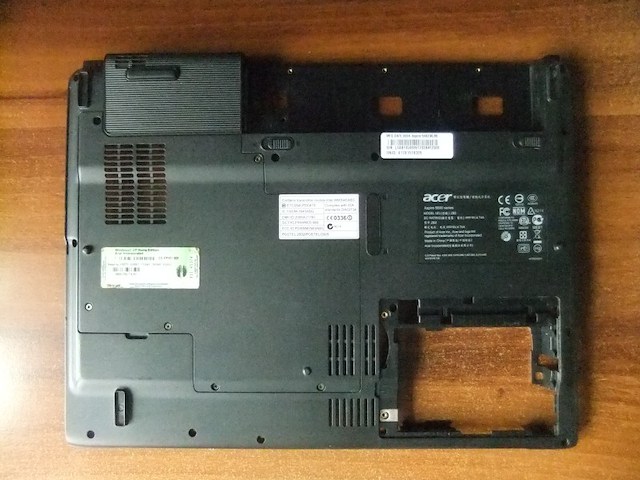 Acer Aspire 5600 donji deo kucista