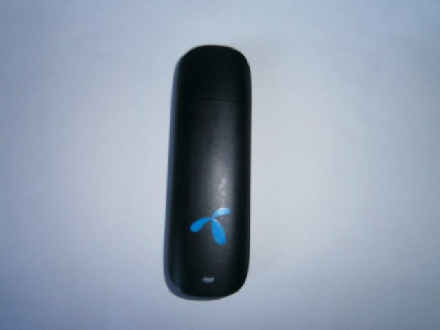 Huawei E173 Telenor usb internet modem otkljucan