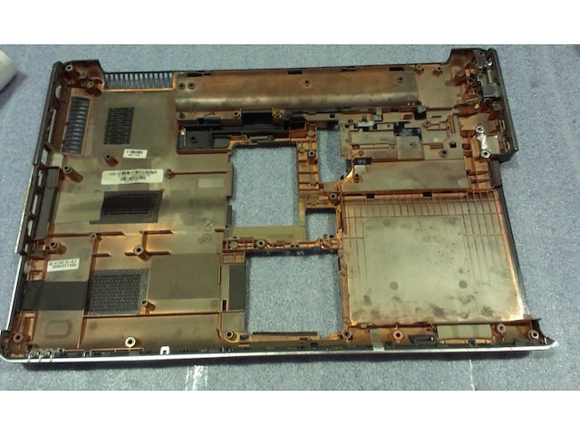 DONJA PLASTIKA KUCISTA ZA HP DV6 -1000 -1100