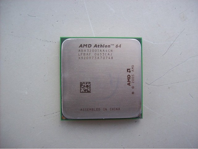 AMD Athlon 64  3200+(2Ghz)  AM2