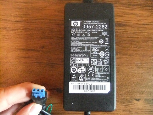 HP adapter 32V 2000A ORIGINAL + GARANCIJA!