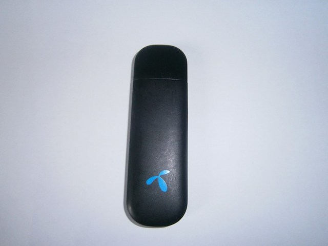 ZTE mf 667 Telenor usb internet modem otkljucan