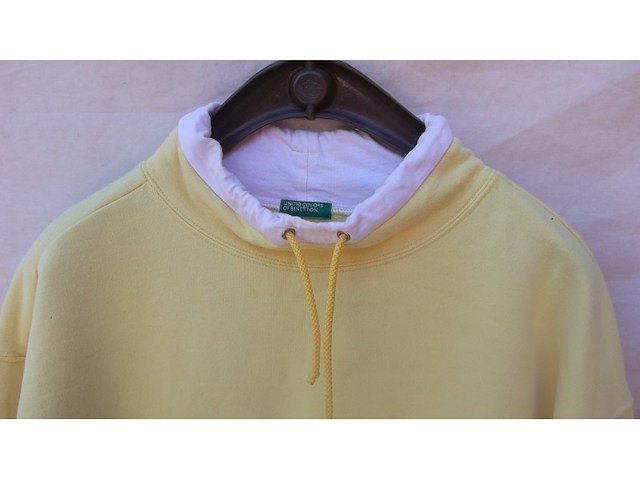 PAMUCNI,ORIGINAL #BENETTON# VEL. M