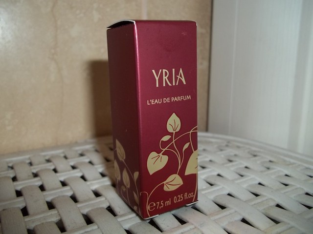 Yria Yves Rocher eau de parfum