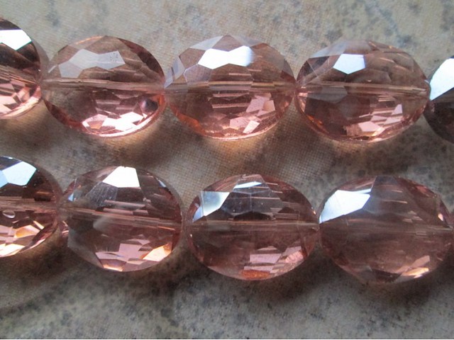 Kristal 20x16mm oval roze