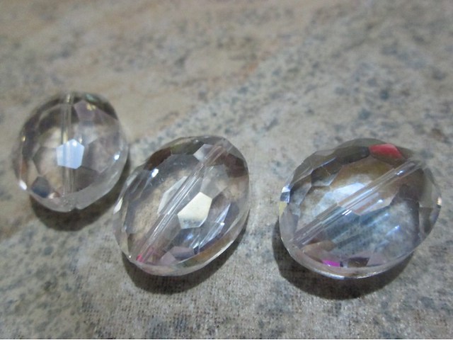 Kristal 20x16mm oval providni