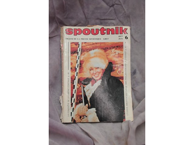 Spoutnik 6/77.