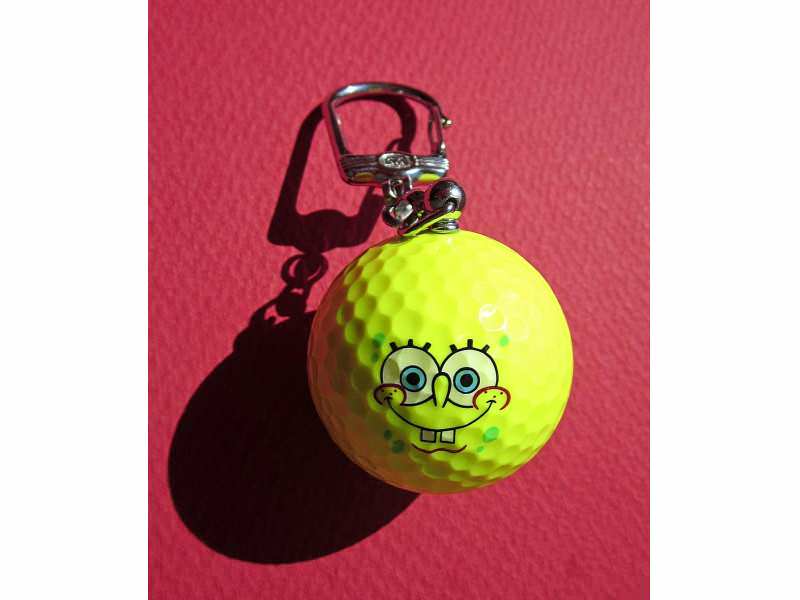 Sunđer Bob golf loptica privezak za ključeve
