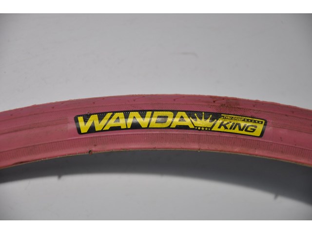 Spoljna guma Wanda u roze boji 23-622 (700x32c)